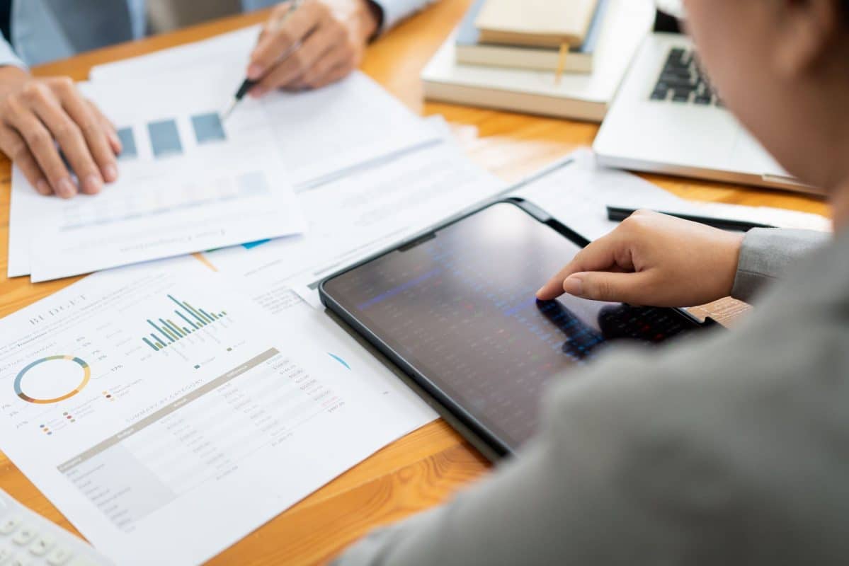 How to Win More Security Contracts Today | Security Explorer